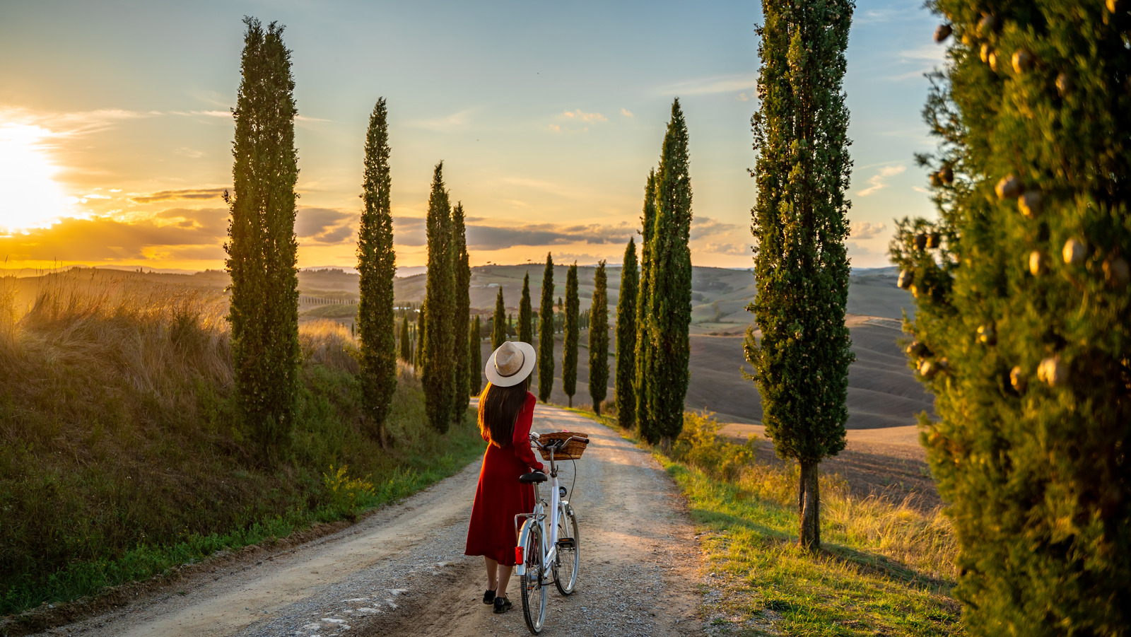 13 Must-Visit Spots In Tuscany