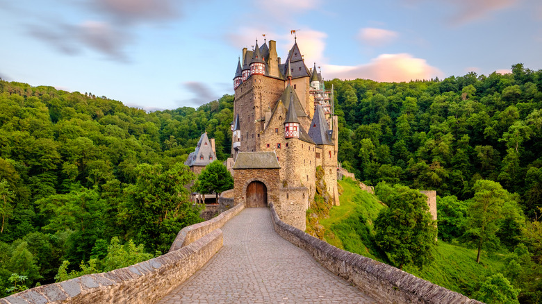 25 Enchanting Real Castles Around The World
