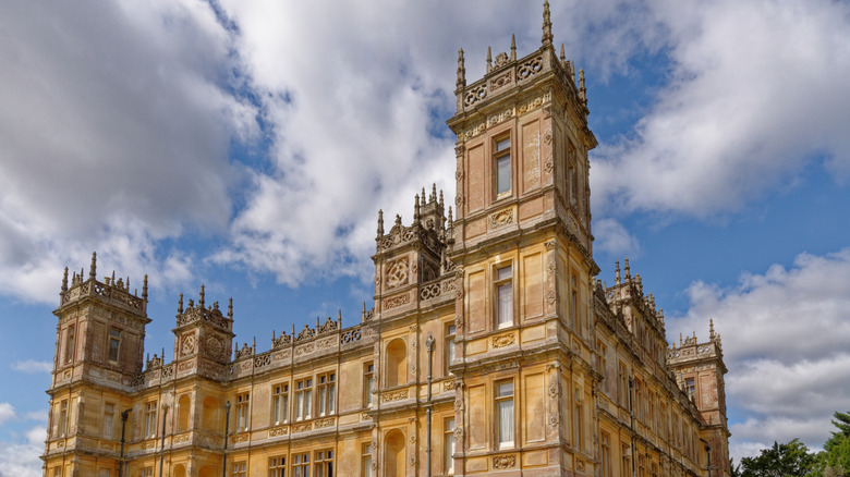 25 Enchanting Real Castles Around The World