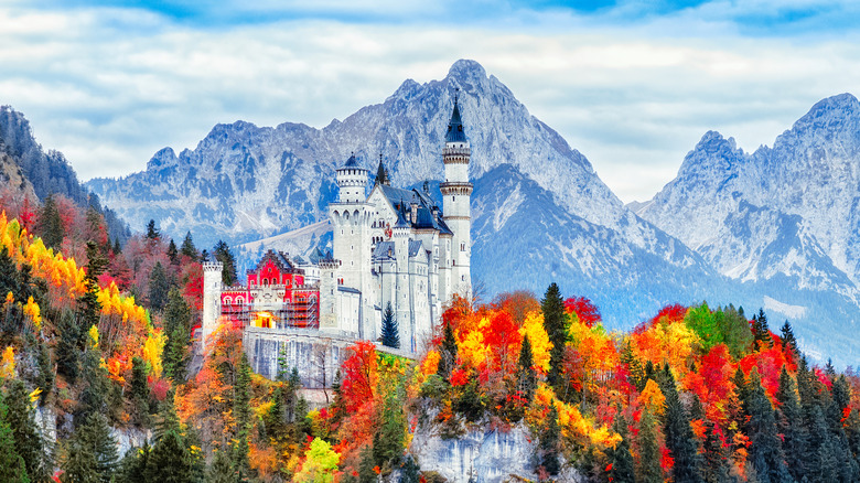 25 Enchanting Real Castles Around The World