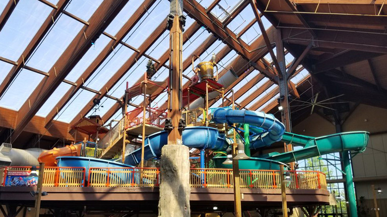 75 Best Indoor Places In America For Fun (When It's Too Cold Outside)