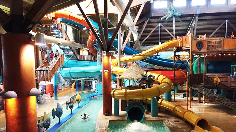75 Best Indoor Places In America For Fun (When It's Too Cold Outside)