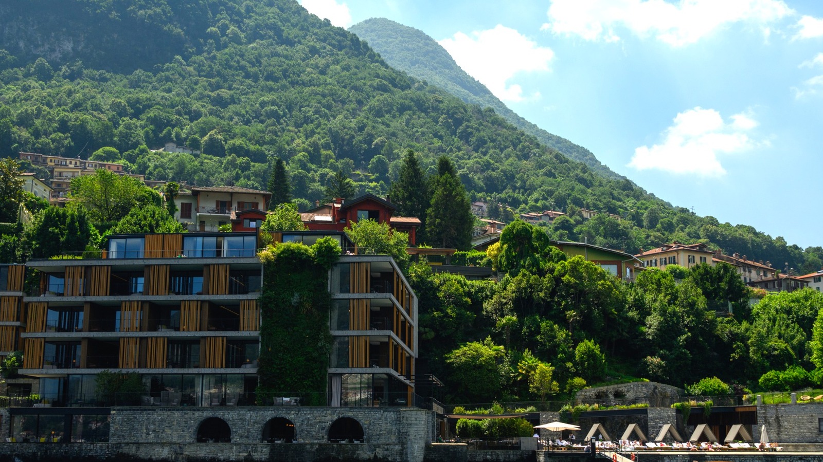 A Modern Hotel On Lake Como Is Redefining Waterfront Luxury With Swim ...