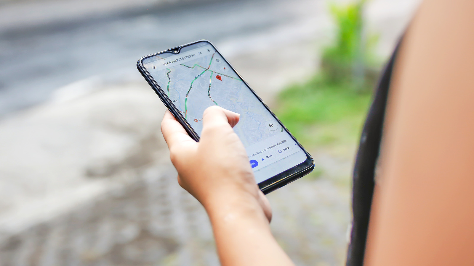 Avoid Getting Lost While Traveling With This Easy Google Maps Trick