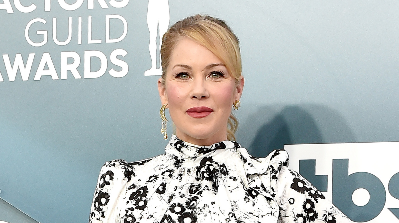 Christina Applegate Reveals The Common Travel Habit She Advises Against ...