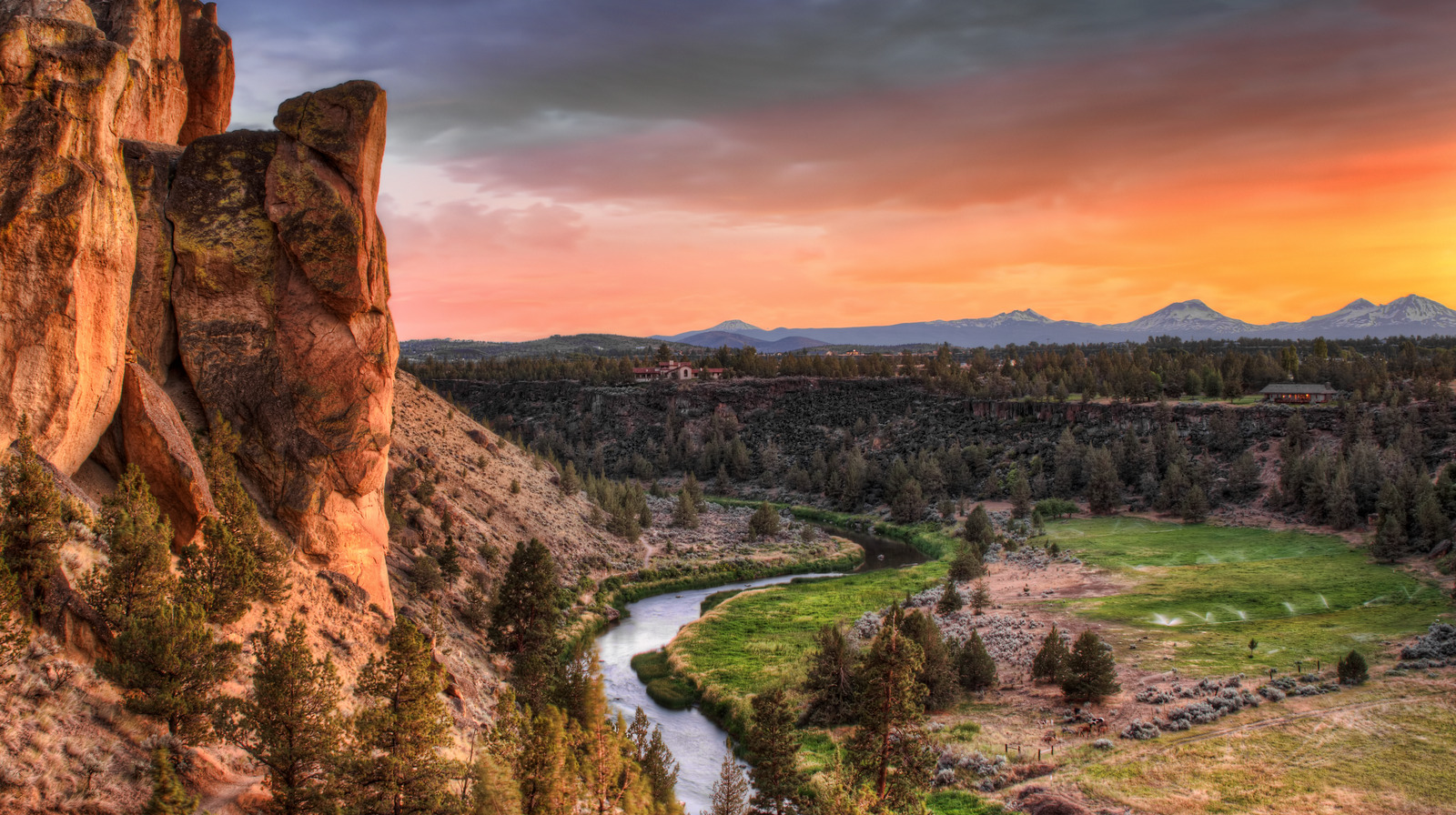 Explore Breathtaking River Canyons At This State Park Known As One Of ...