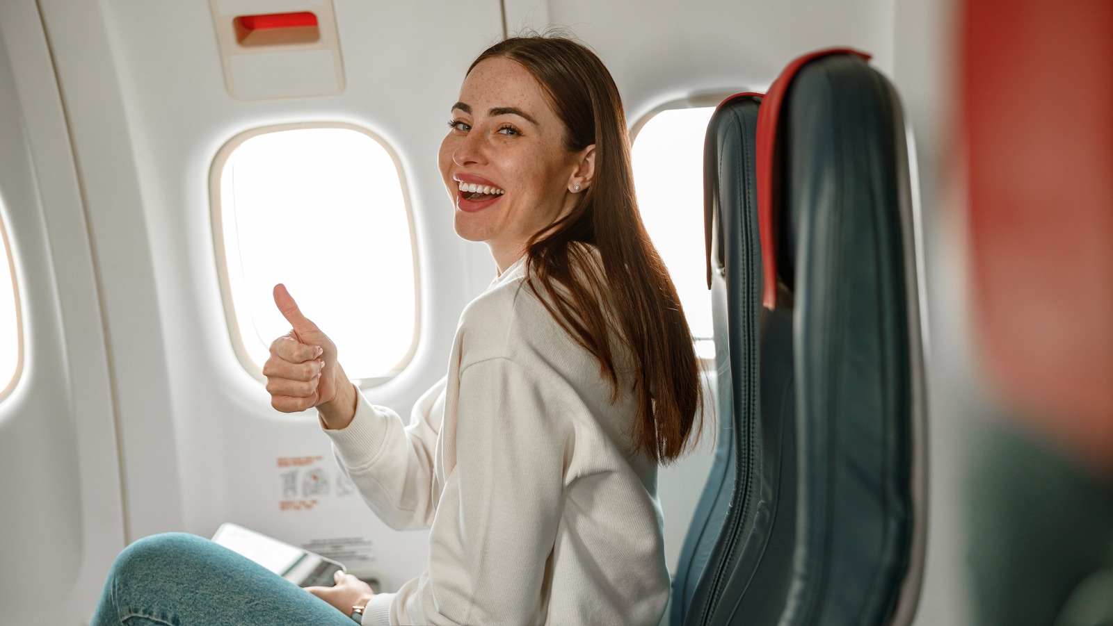 Find And Book The Best Seats For Your Next Flight With This Trick