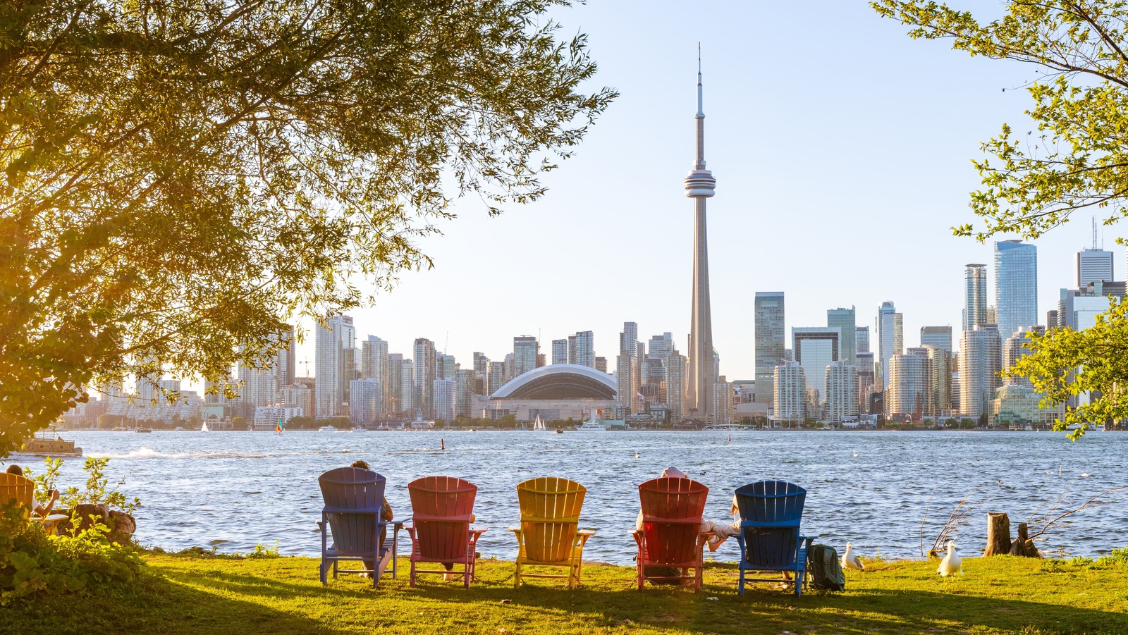 For The Best Skyline View Of Toronto, Take This Day Trip Instead Of ...