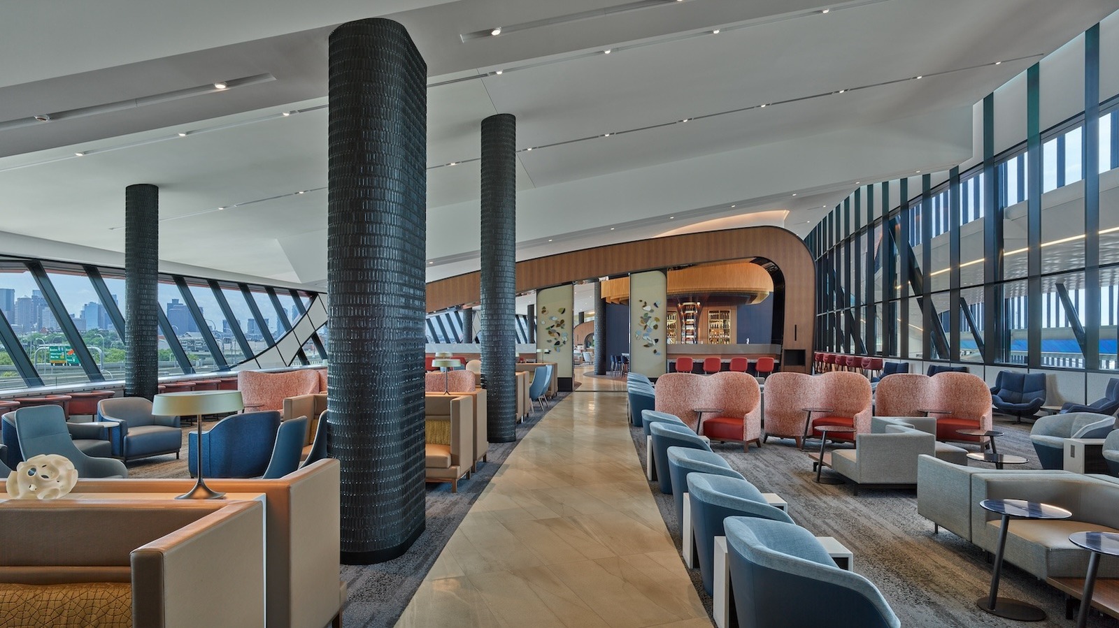 Here's Why Some Elite Travelers May Be Locked Out Of Delta Club Lounges ...