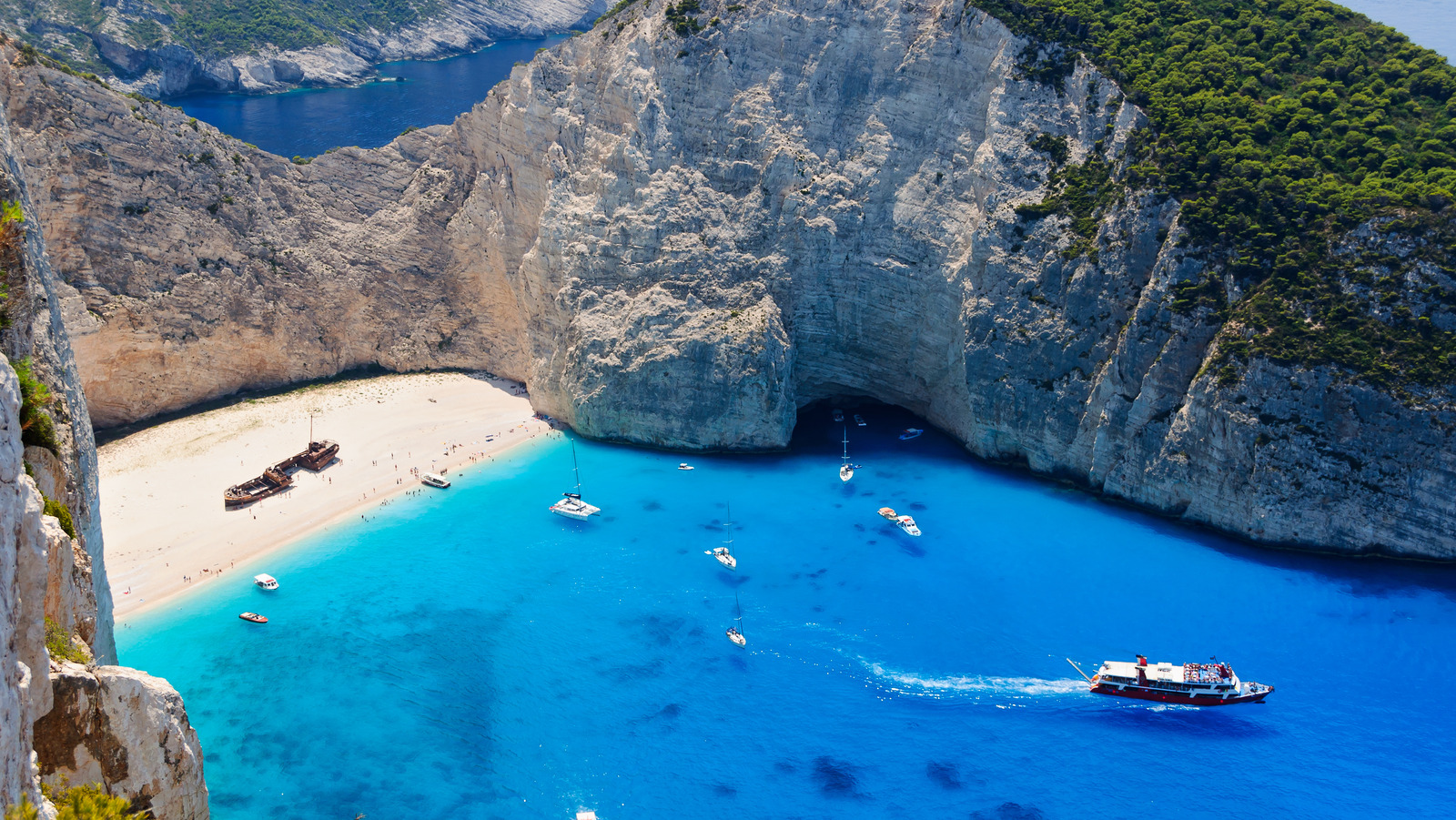 How To See The Shipwreck Of Zakynthos, Greece Up Close