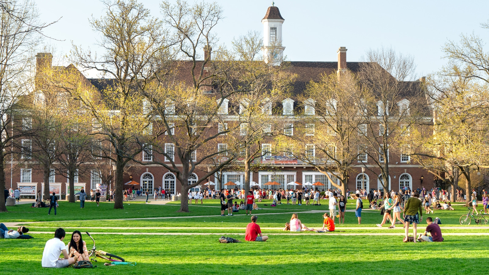 Illinois' Lively College City Is A Hidden Gem With Diverse Cuisine And ...