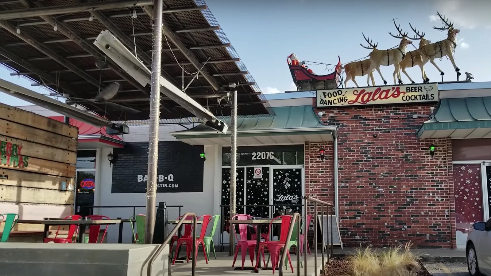 In This Austin Bar It's Christmas All Year Round