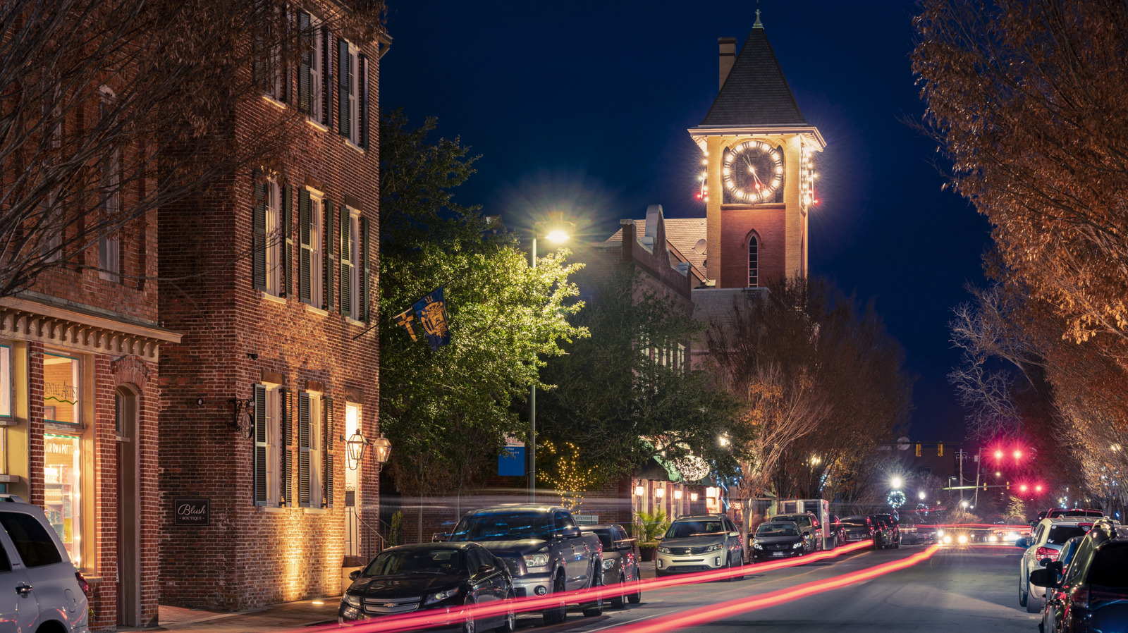 North Carolina's 'Athens Of The South' Boasts European Charm ...