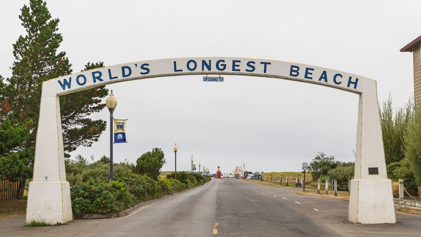 One Of The World's Longest Beaches Is At This Unique State Park In ...