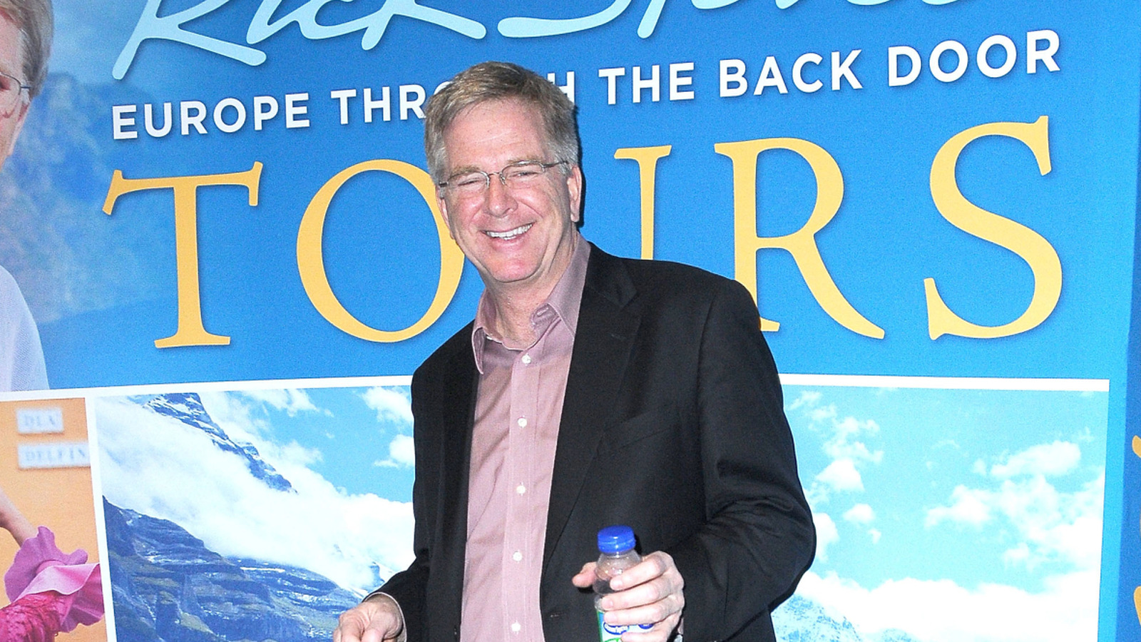 Rick Steves' Europe Travel Center In Washington Is A Cozy Spot Offering ...