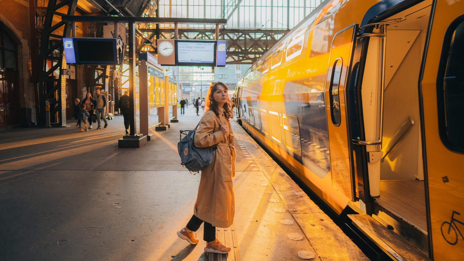 Rick Steves' Simple Tips For Staying Safe On European City Subways
