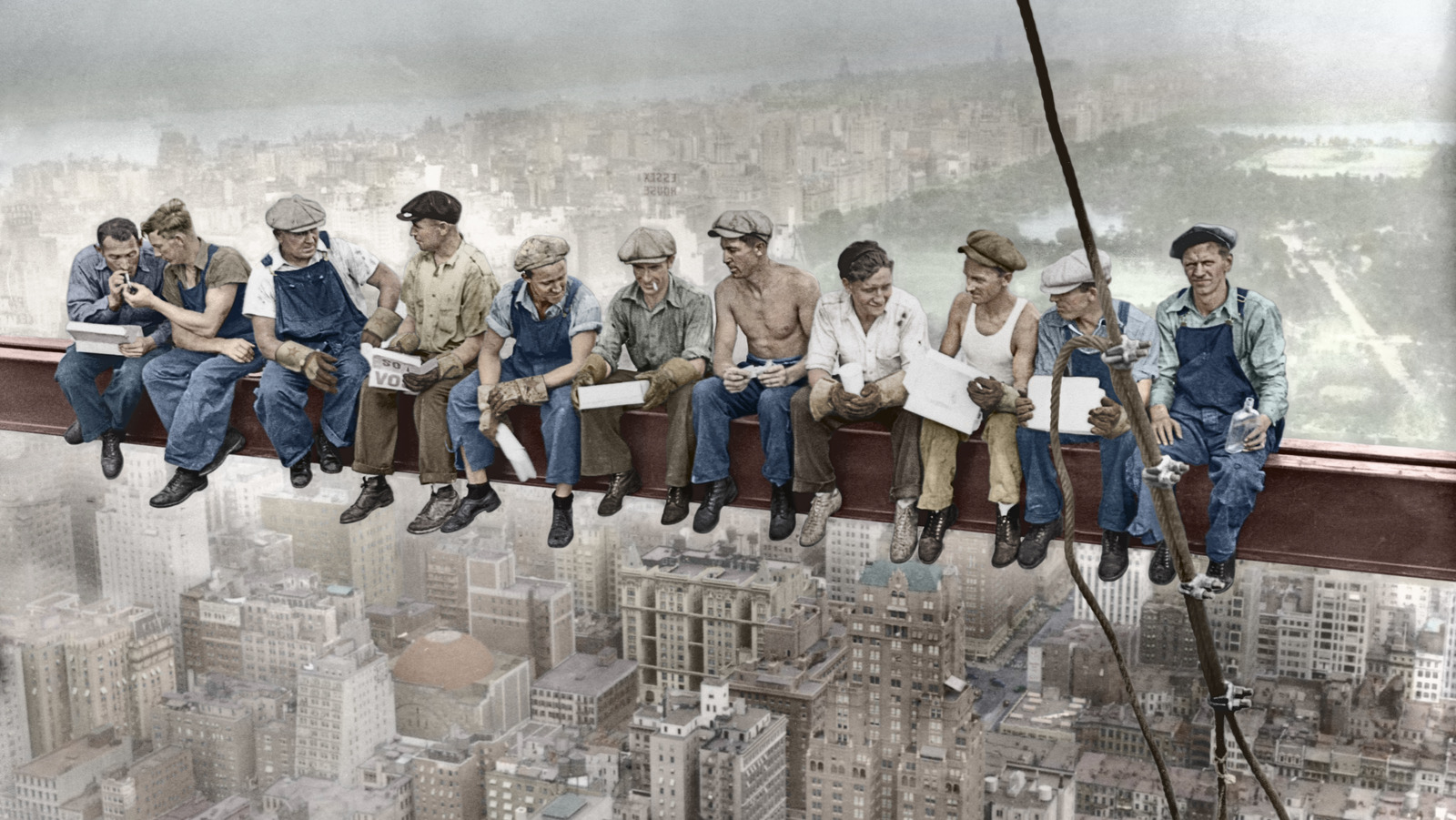 Soar 800 Feet Above The Streets Of New York City At This New Attraction