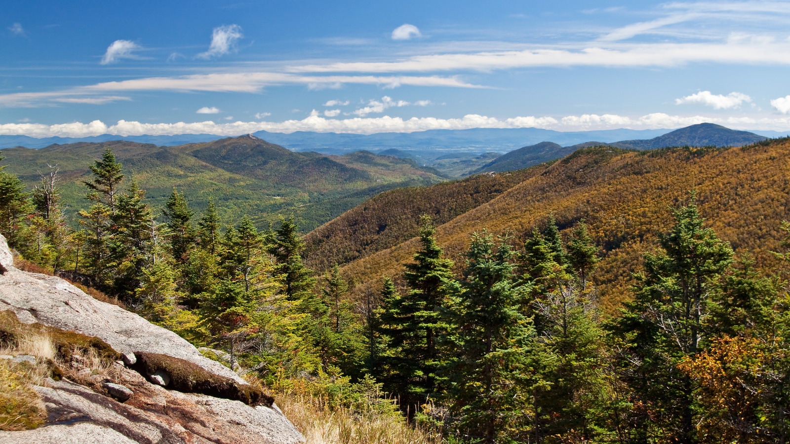 These Stunning New York Mountains Hide Some Dangerous Hiking Trails