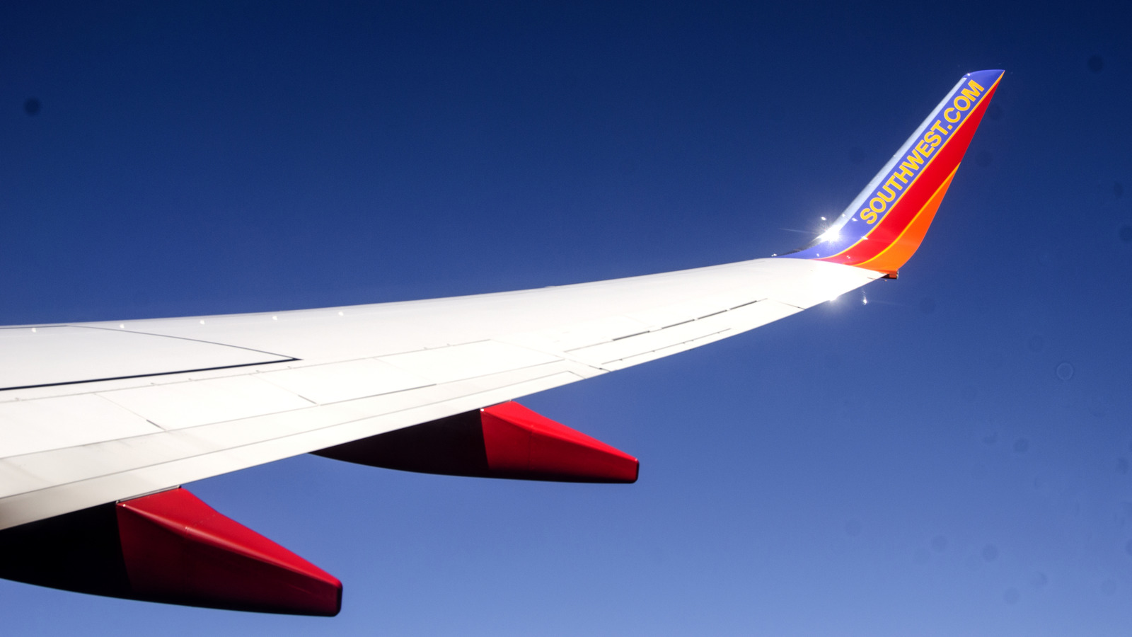 Southwest Airline's Latest Luggage Policy Change Is Causing A Huge Stir Southwest Airline's Latest Luggage Policy Change Is Causing A Huge Stir