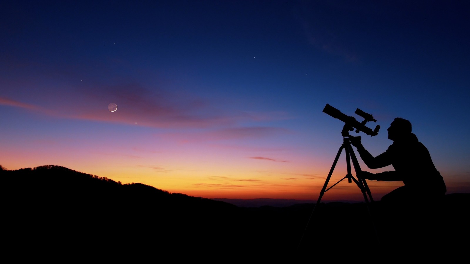 Stargaze At The World's Largest Urban Night Sky Spot At This Midwest ...