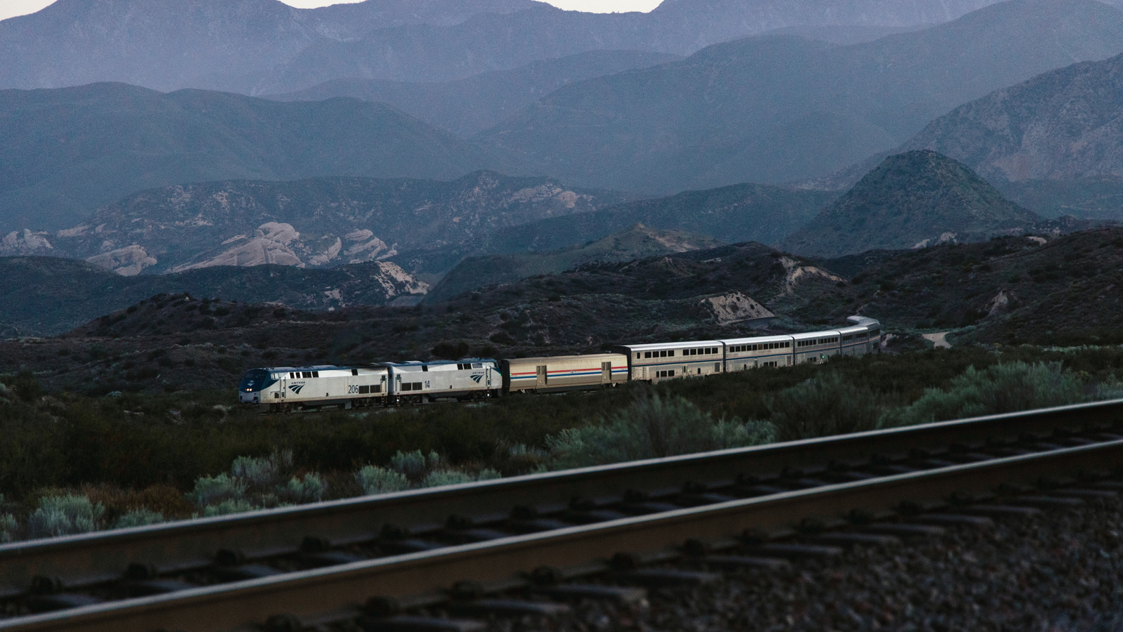Amtrak's Southernmost Train Route Offers A Scenic Journey From Los ...