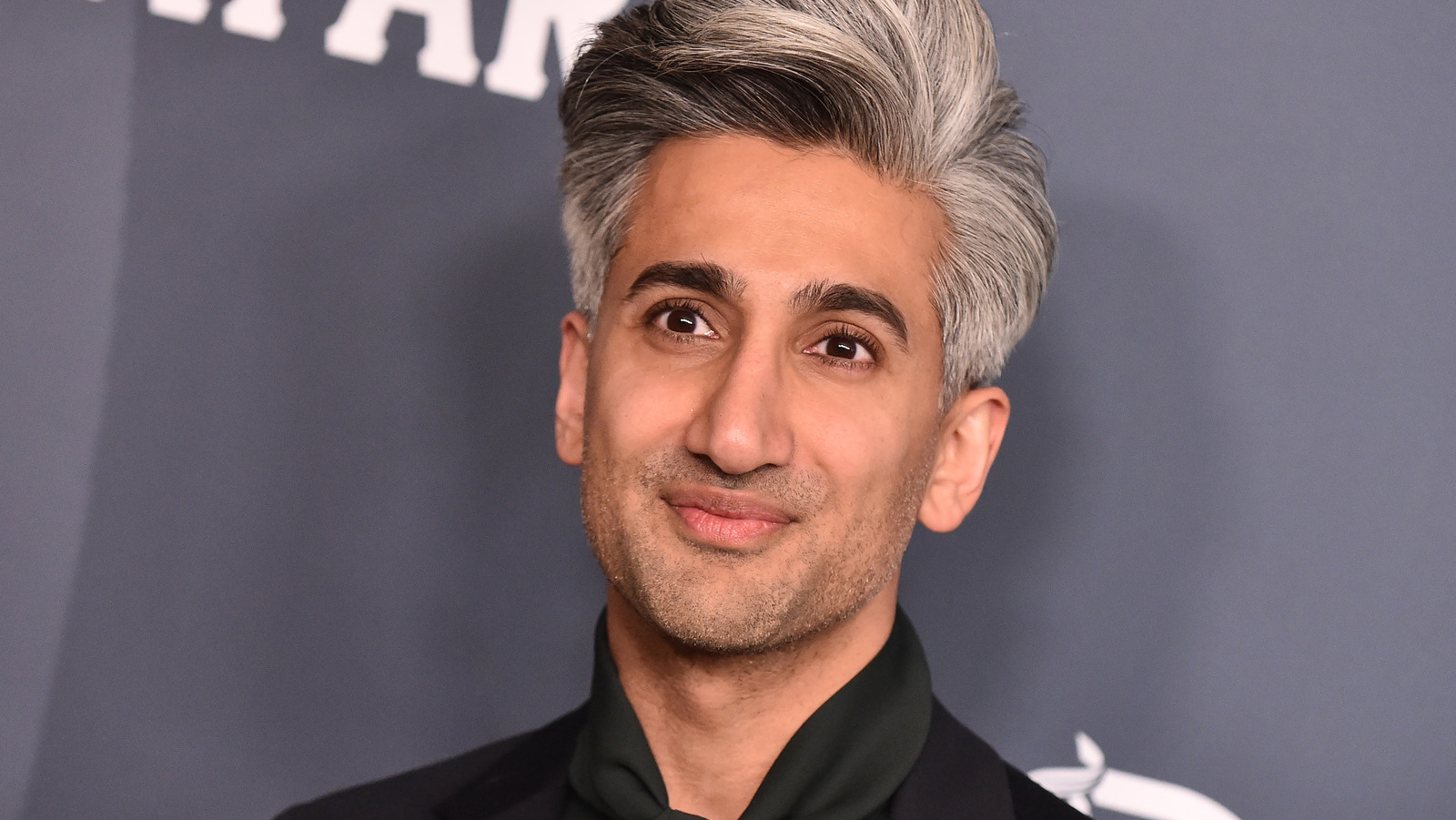 Tan France's Clever Packing Tip To Look Chic On Vacation If You Only ...