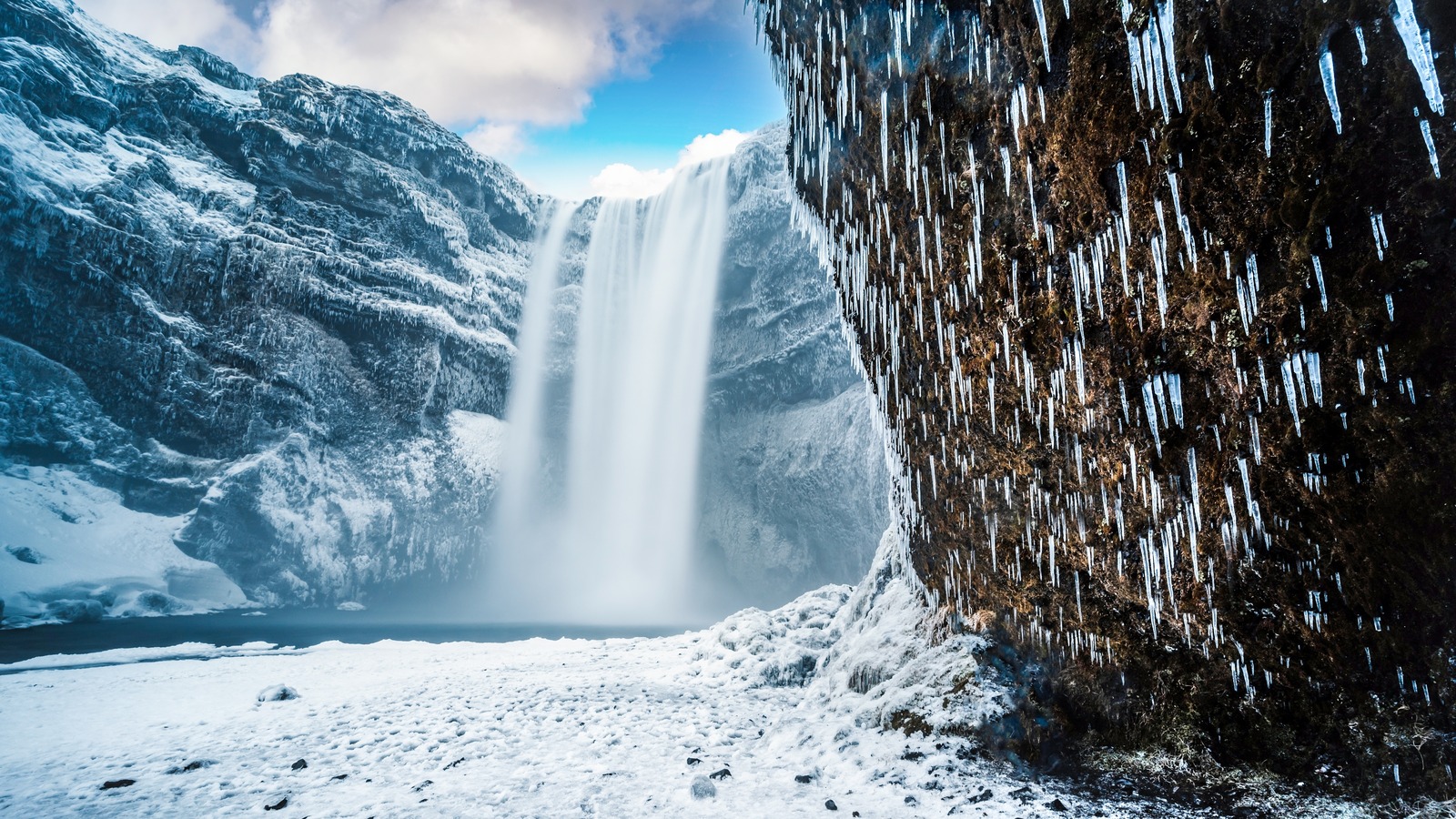 The 12 Best Stops On Iceland's Famous Ring Road