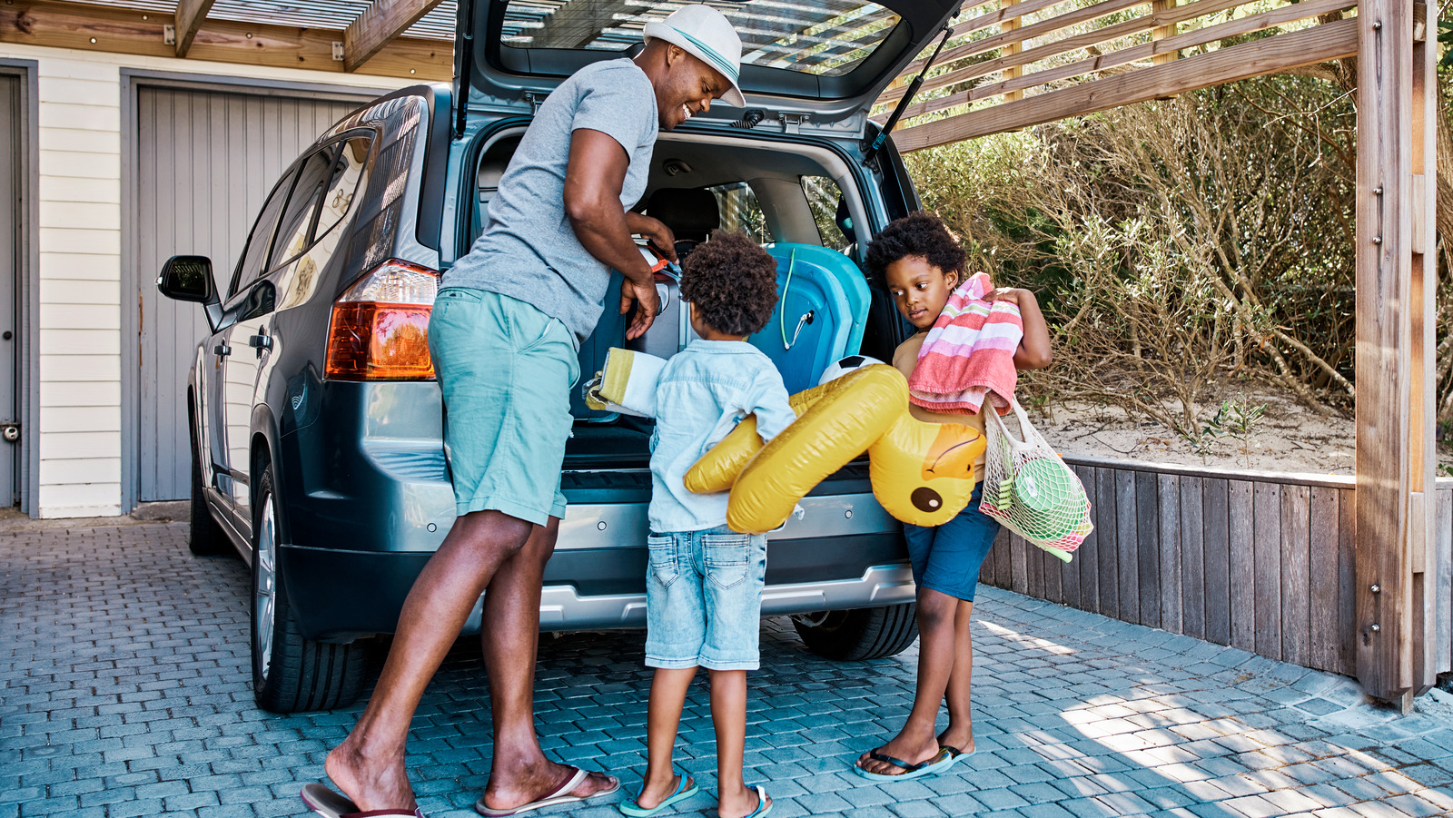 The Bathroom Staple That Will Help Keep Your Car Organized During Your ...