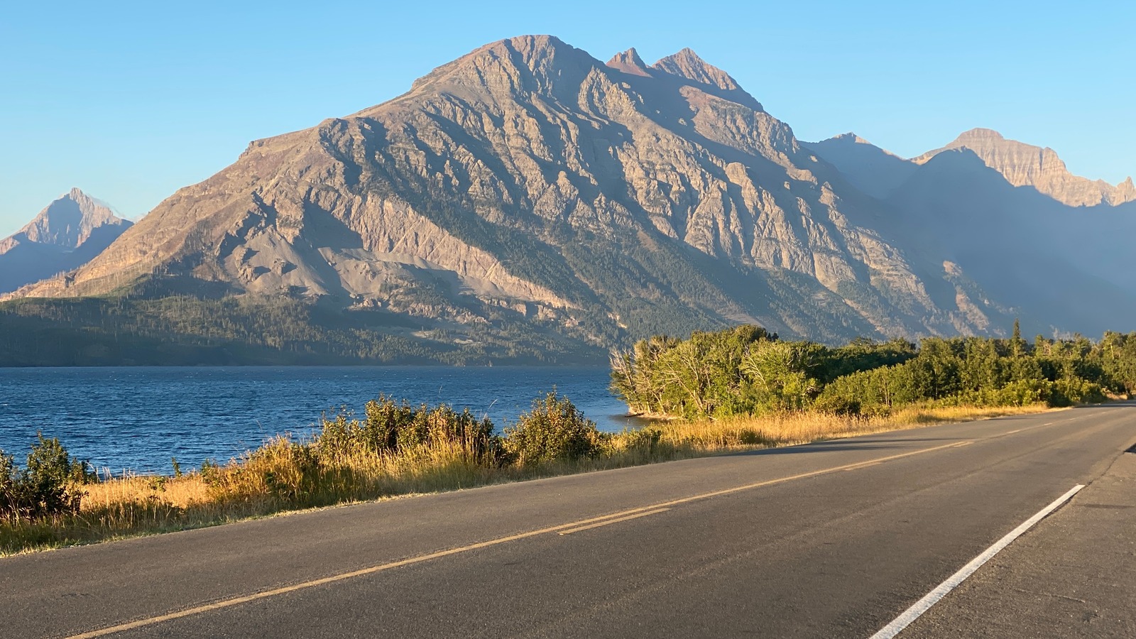 The Ultimate Montana Road Trip From Glacier National Park To Yellowstone