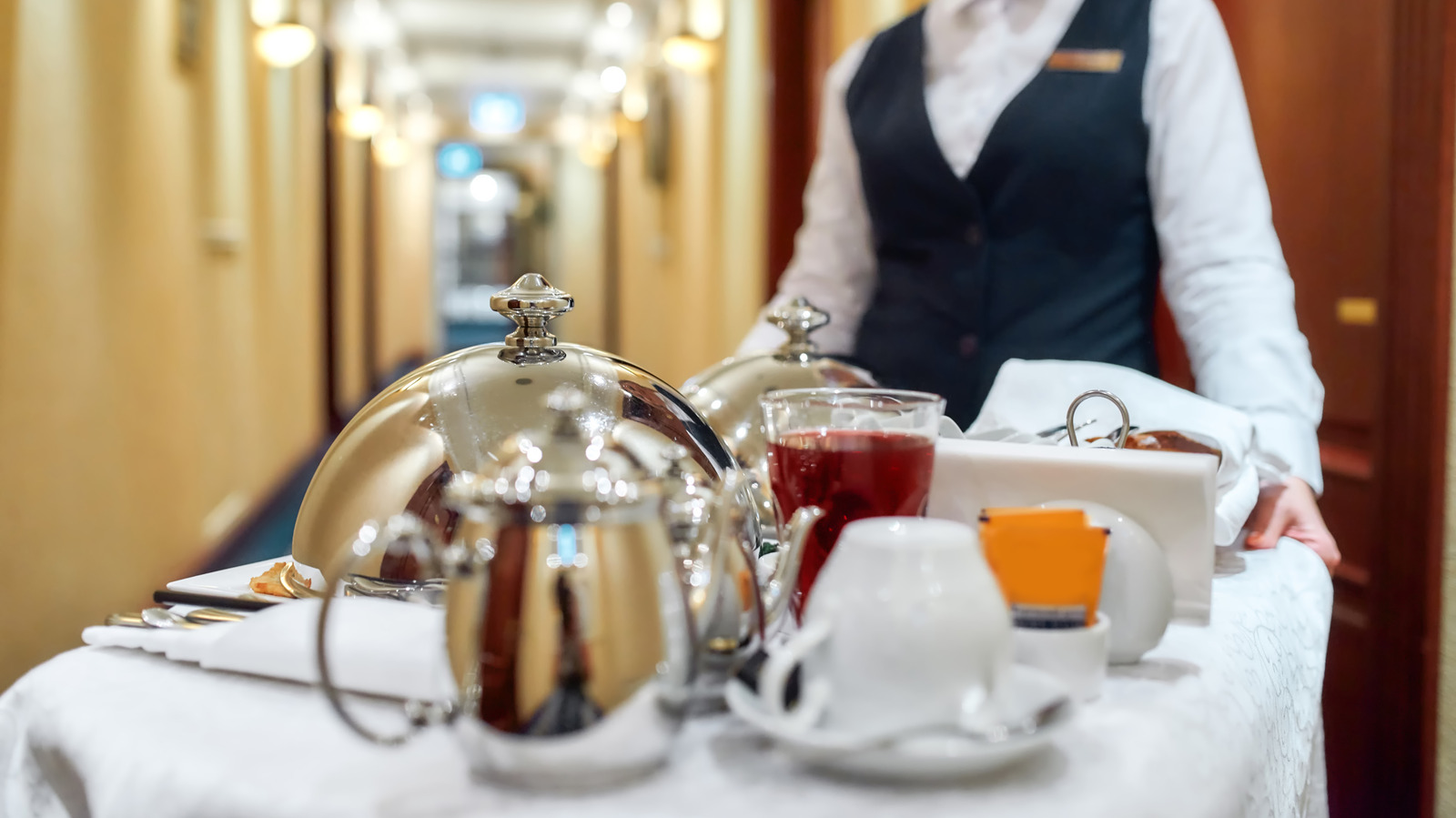 The Extravagant Origins Of Hotel Room Service And How It Evolved