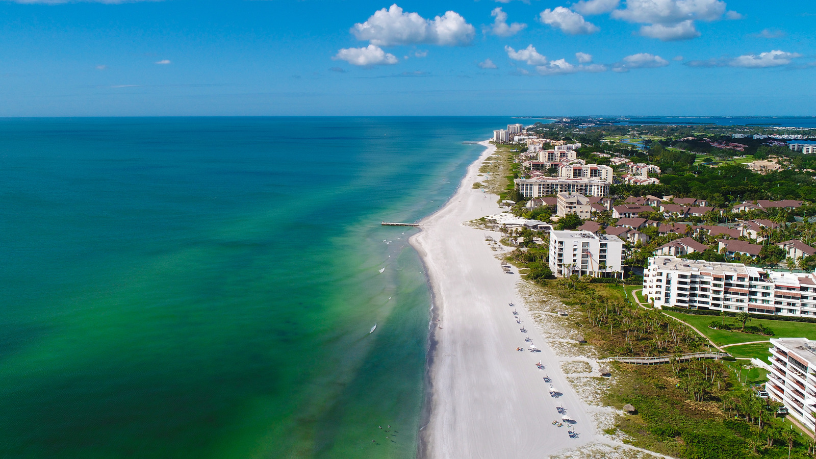The Hidden Gem Florida Town With Beaches As Pretty As Siesta Key But ...