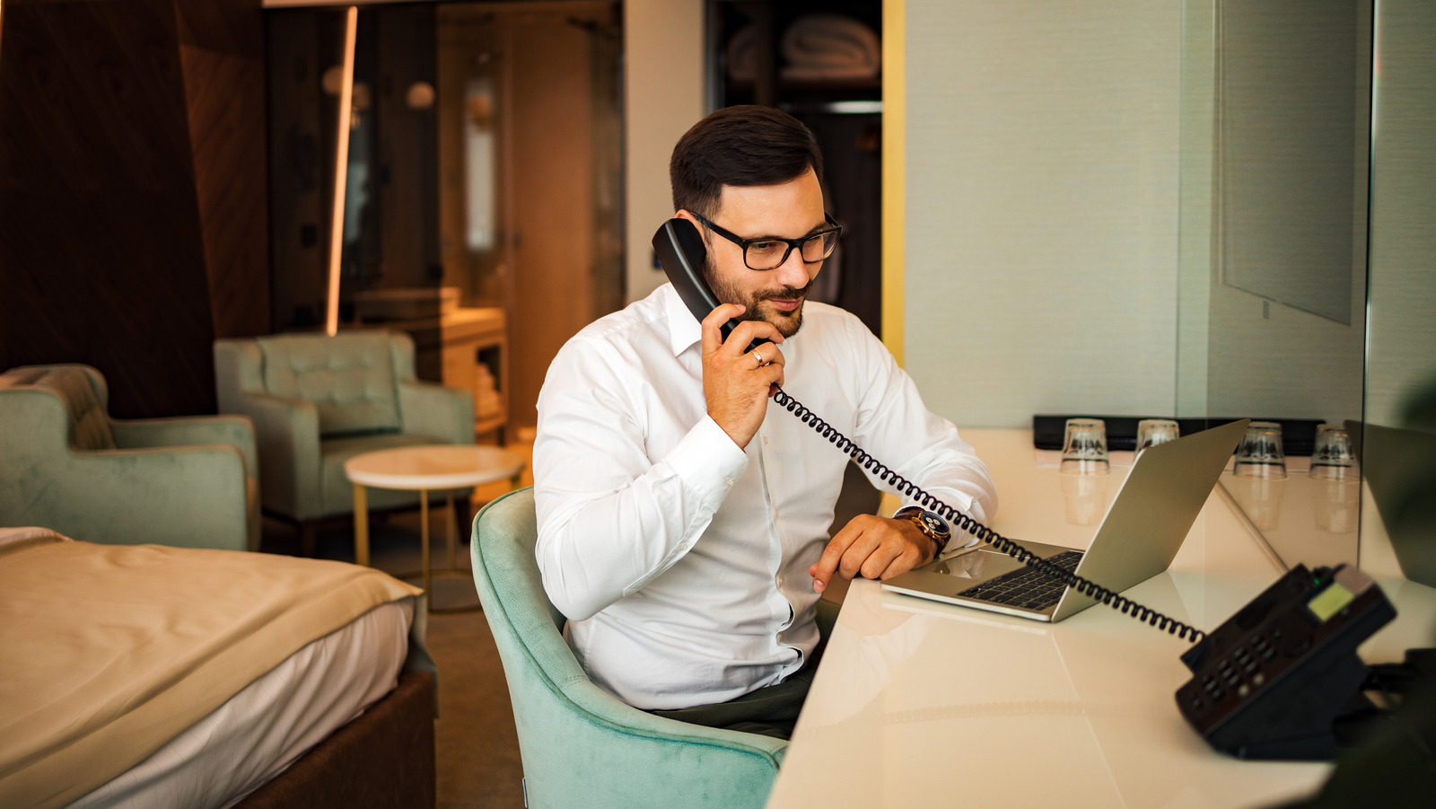 The Hotel Phone Call Scam To Watch Out For On Your Next Trip