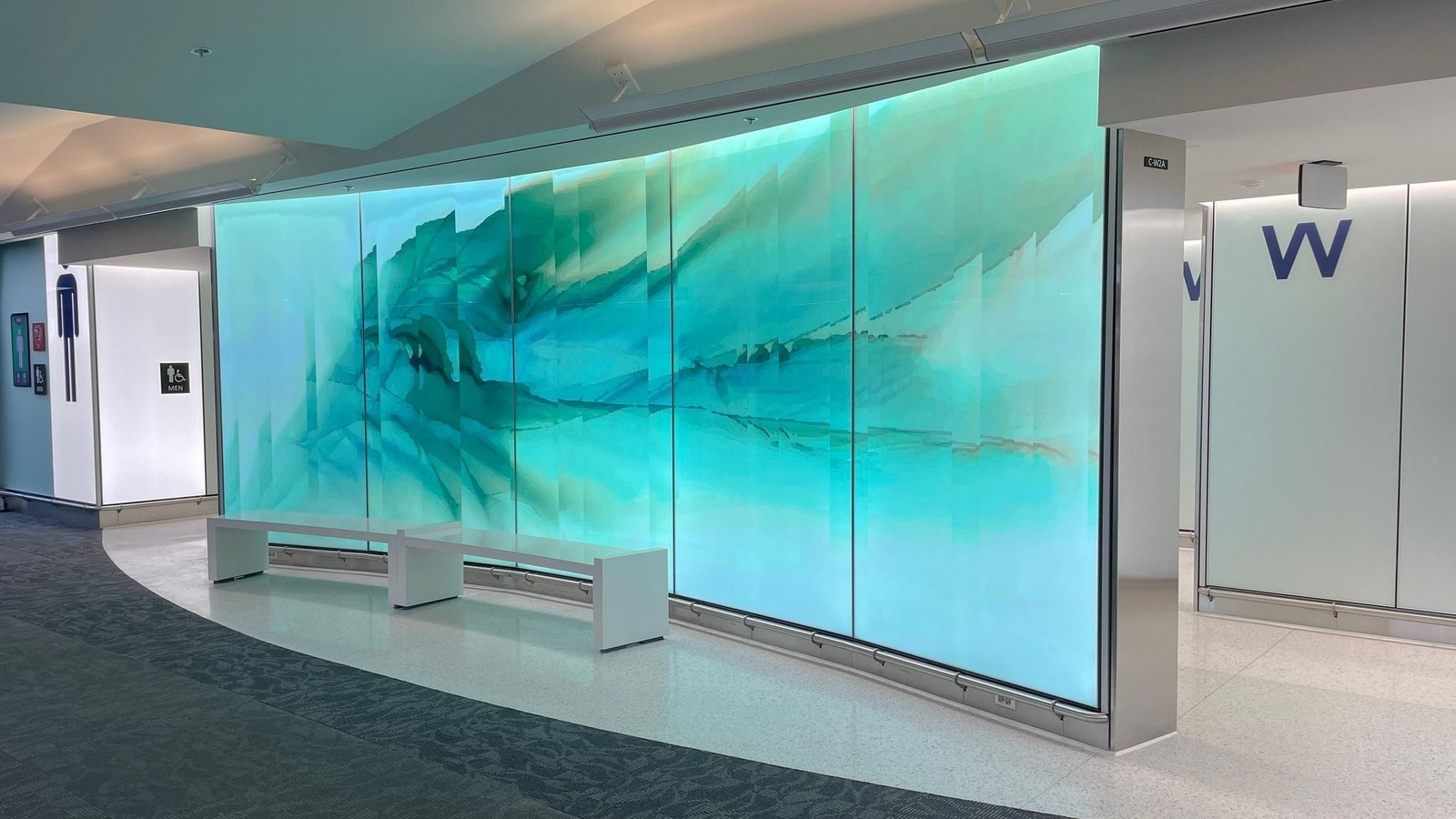 The Next Time You're At These US Airports, Make Sure To Visit Their ...