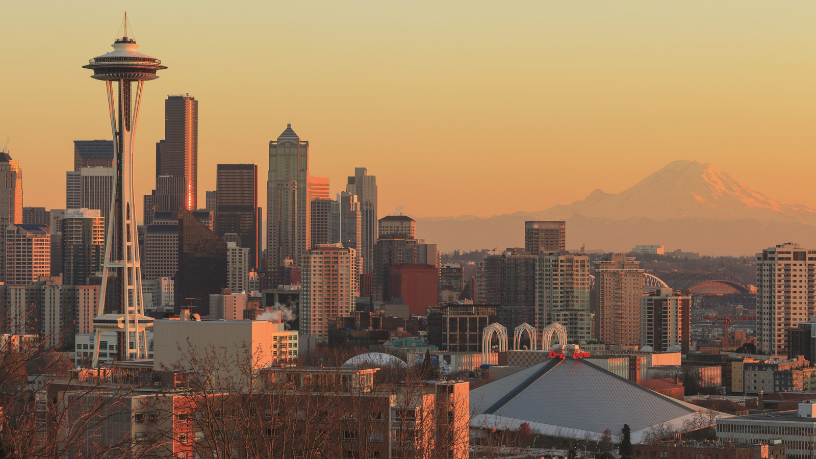 The Pacific Northwest's Most Iconic Structure Is A Top-Rated Experience ...