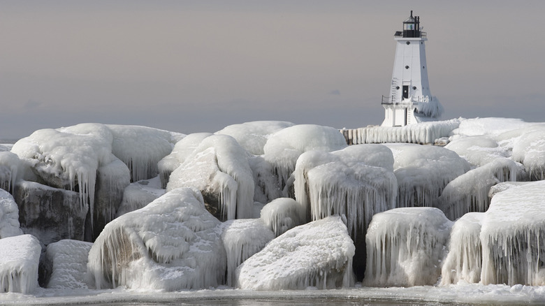 These 15 States Get The Most Snowfall