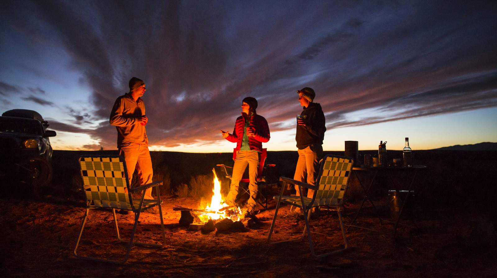 This Foolproof Campfire Starting Method Is A Timeless Classic Every ...