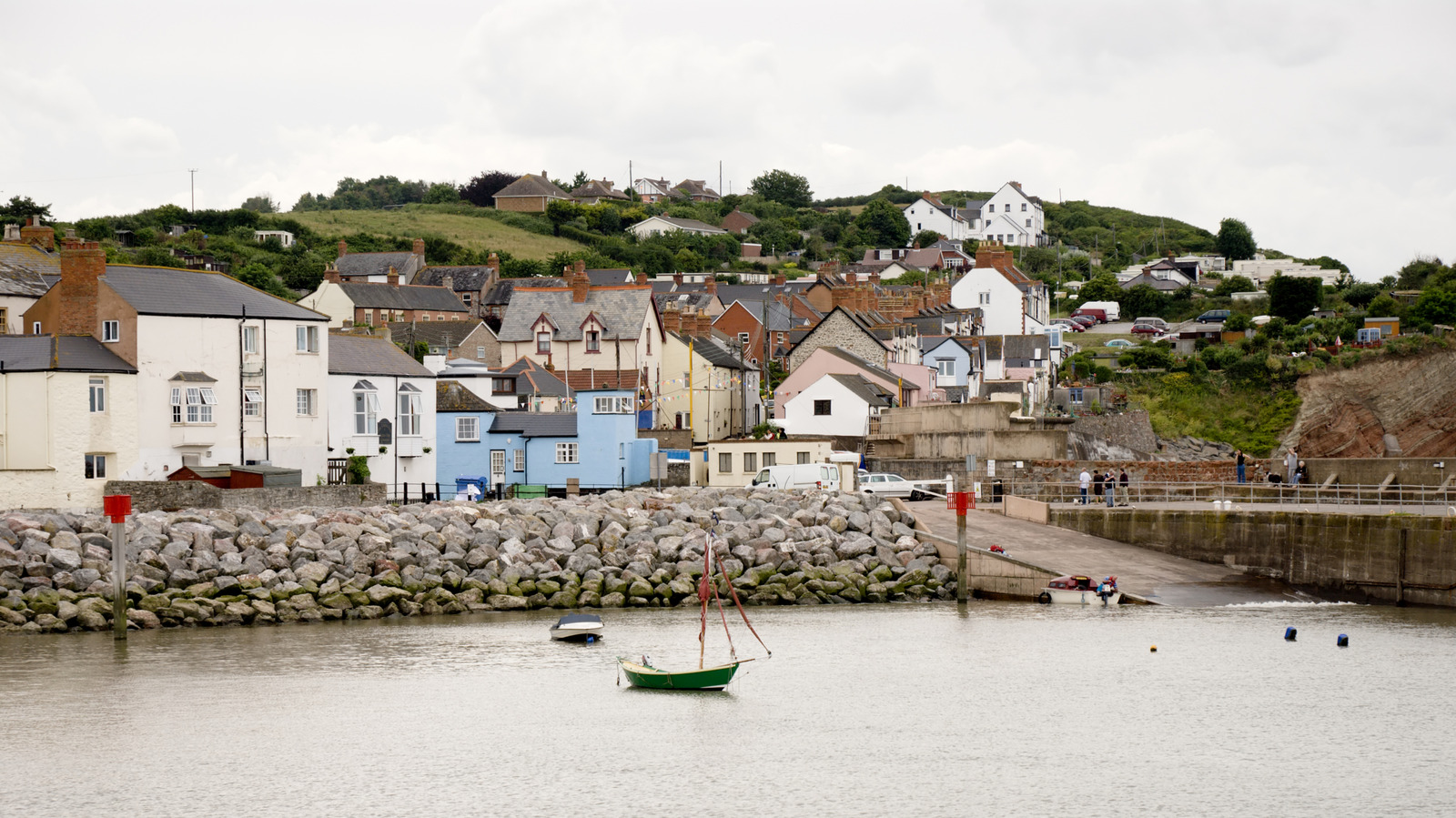 This Quaint Harbor Town In England Is A Lesser-Visited Gem With Seaside ...