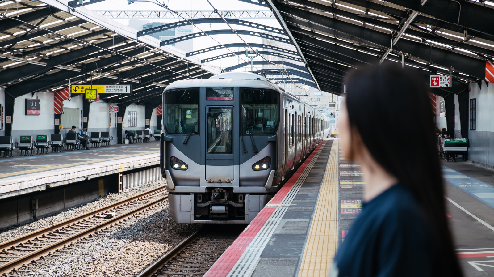 Feel Safer On A Women-Only Train Car When Traveling In Japan Alone