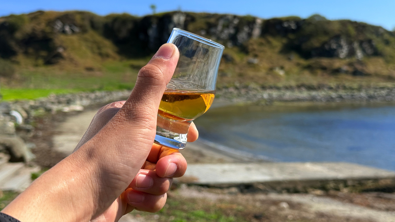 This Stunning Isle In Europe Is A Whisky Lover's Paradise To Add To ...