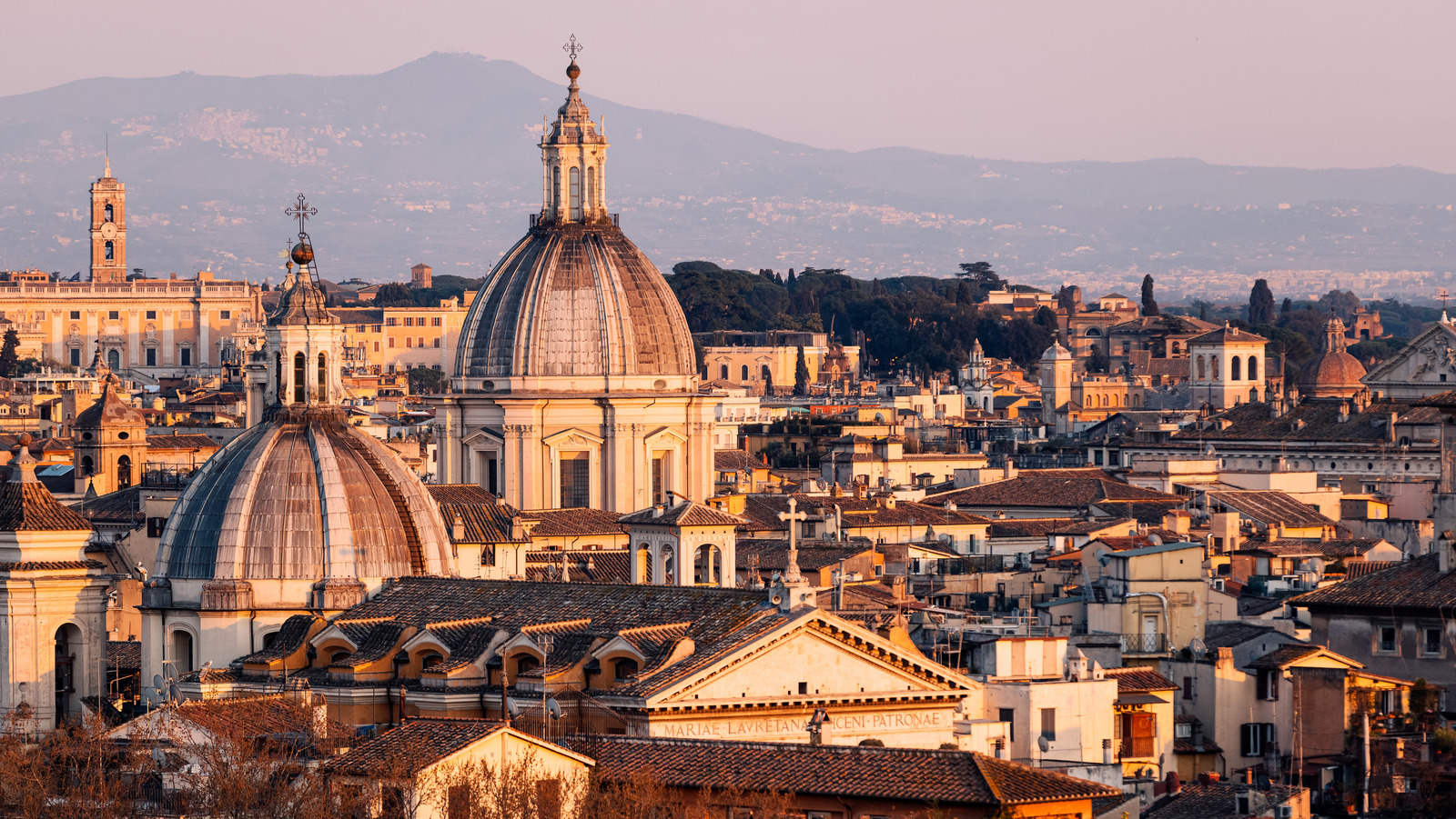 This Transportation Method Is Best For Getting Around Rome (And You'll ...