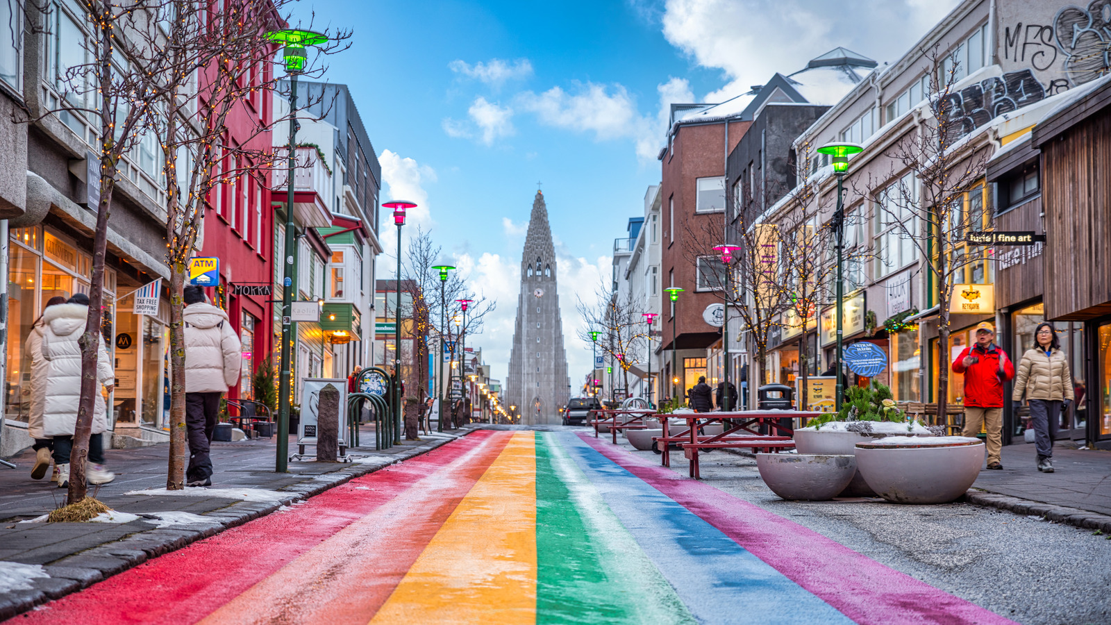 Why You Should Avoid Puffin Shop Tourist Traps In Iceland
