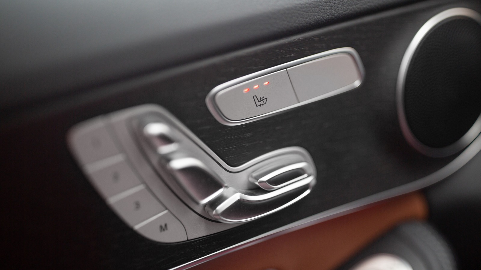 TikTok's Road Trip Car Seat Recline Hack Has One Major Drawback