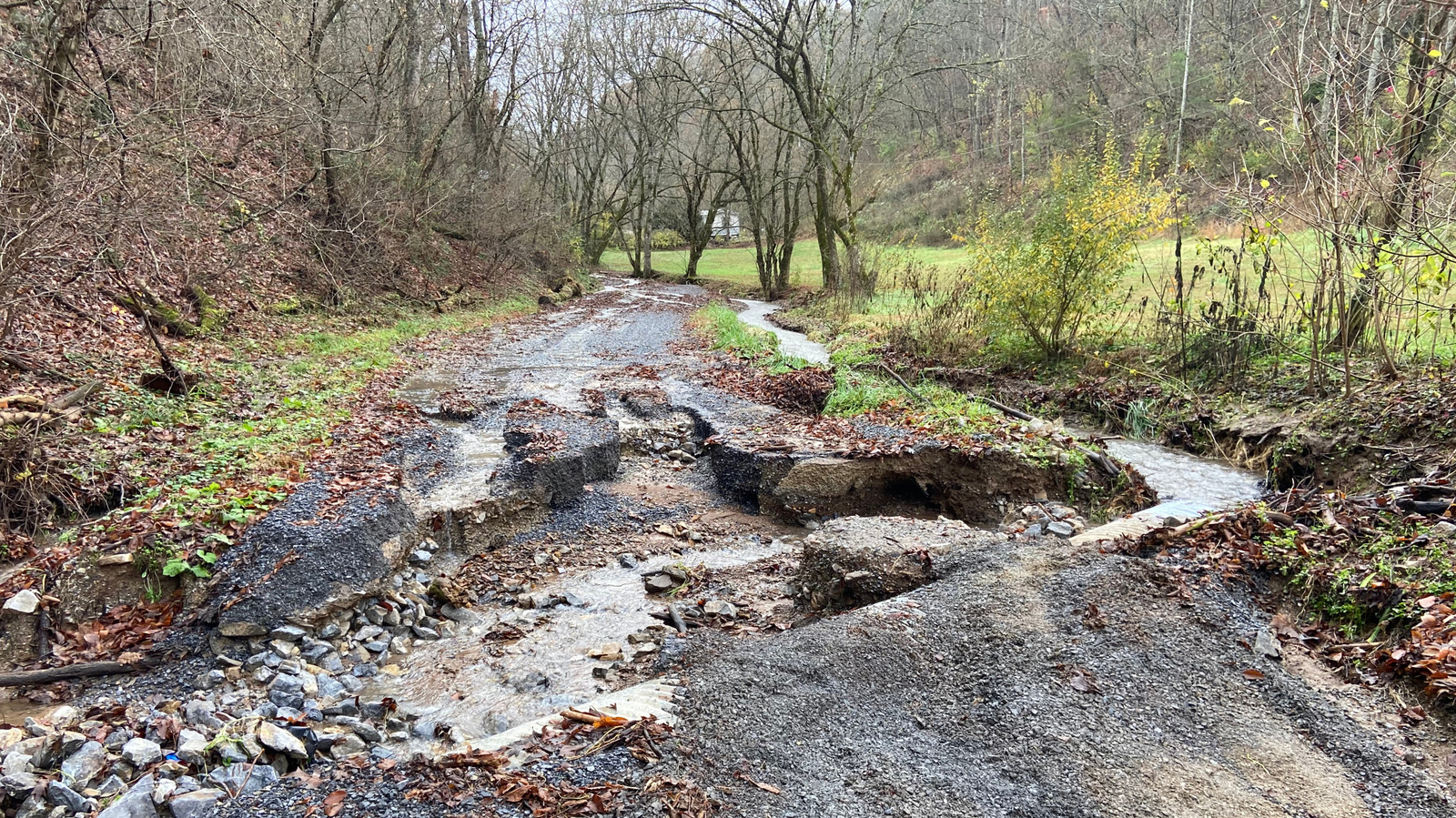Virginia's Scenic Coast Hides Its Most Eerie Ghost Town With Trails And ...