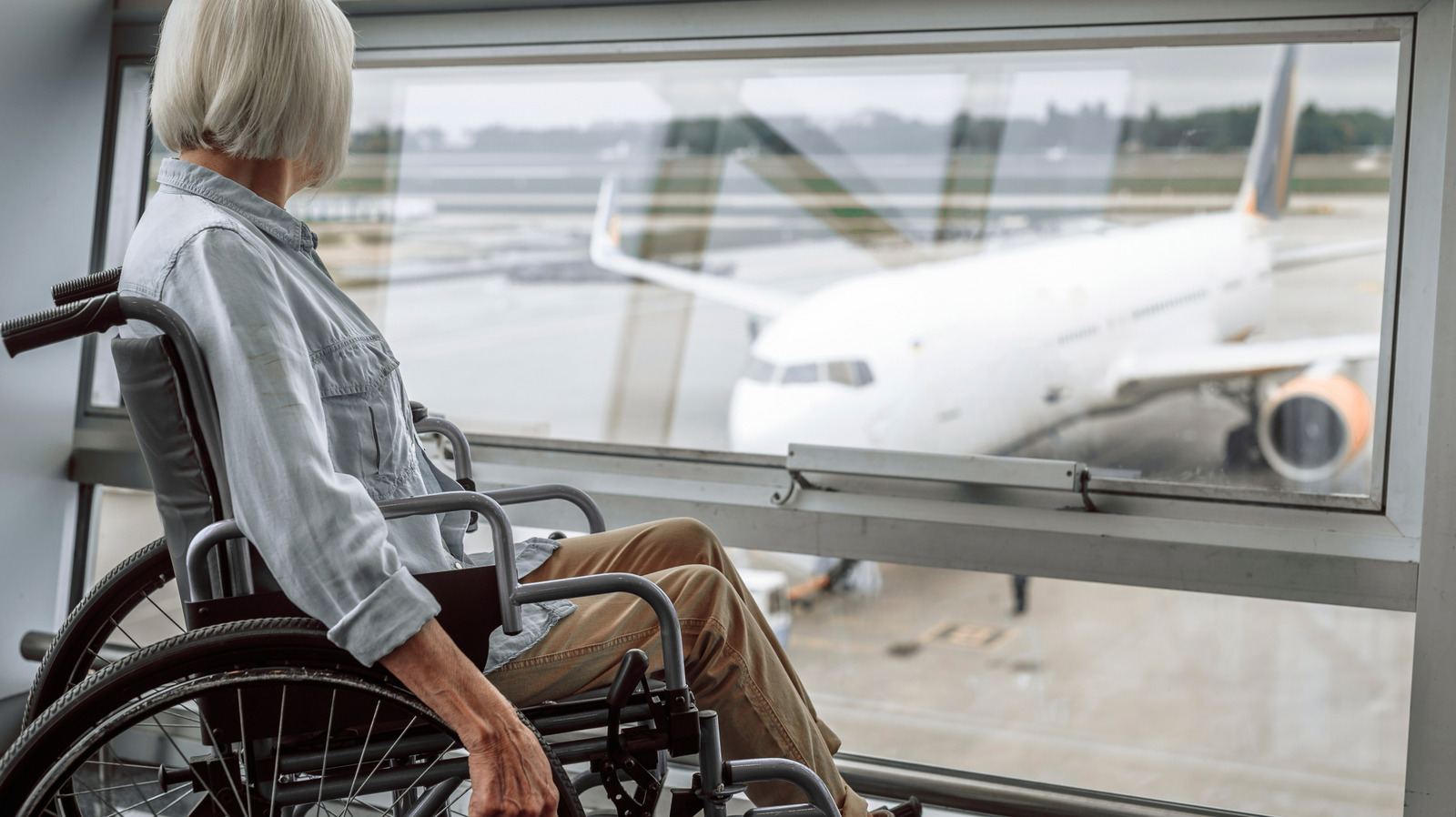 What To Do If Your Mobility Device Gets Damaged While Traveling