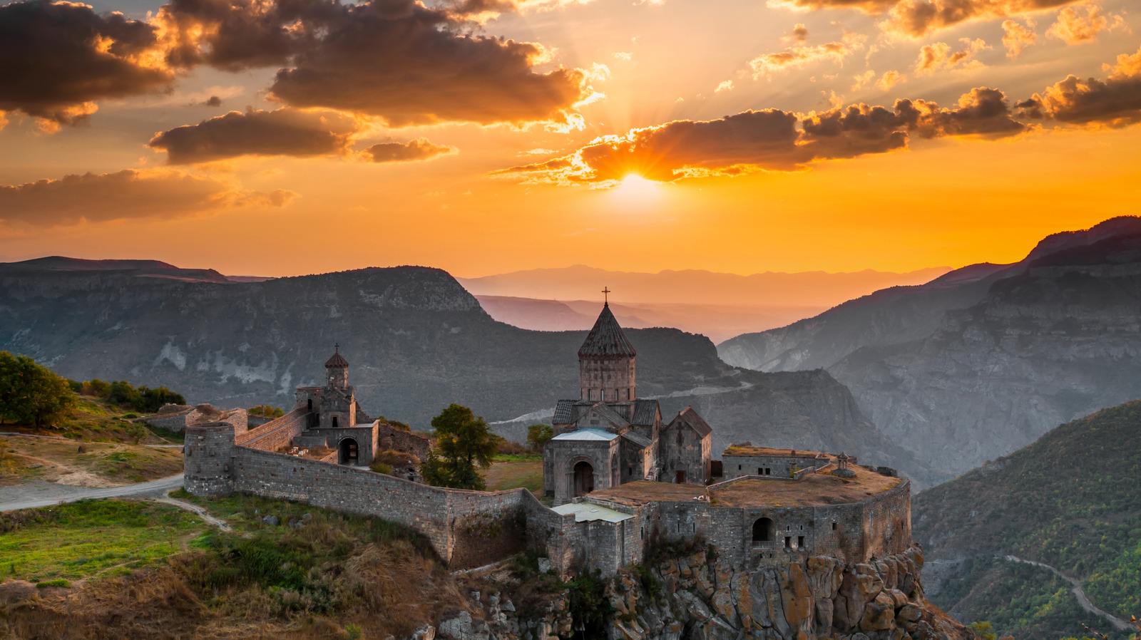 What Tourists Need To Know About This Region Of Armenia Before Planning ...
