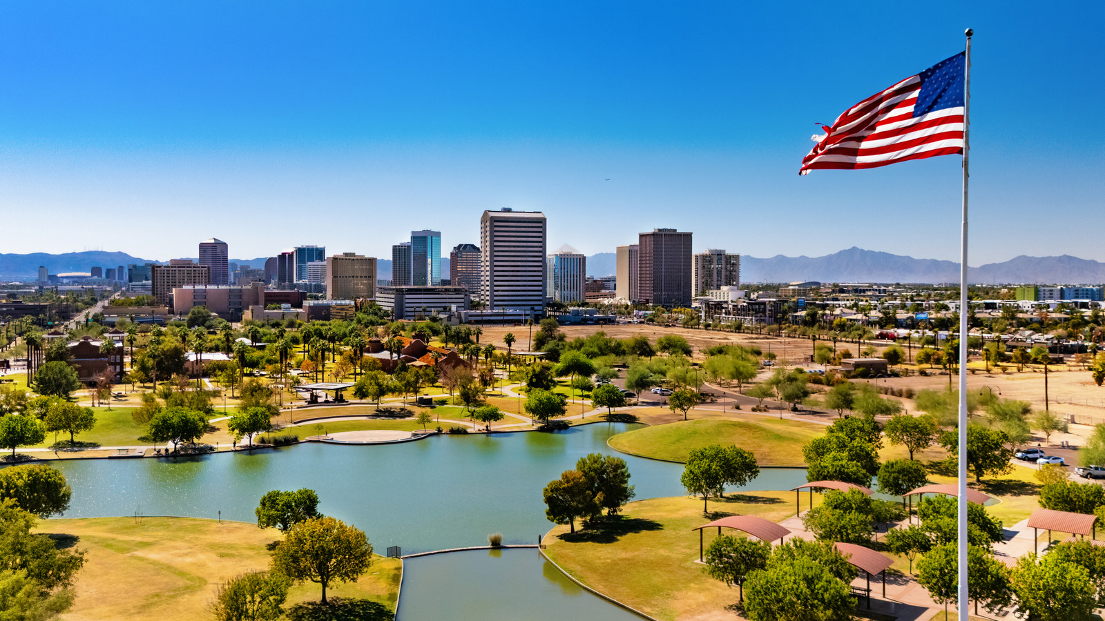 Warm Weather Winter Getaways In America (That Aren't Hawaii)