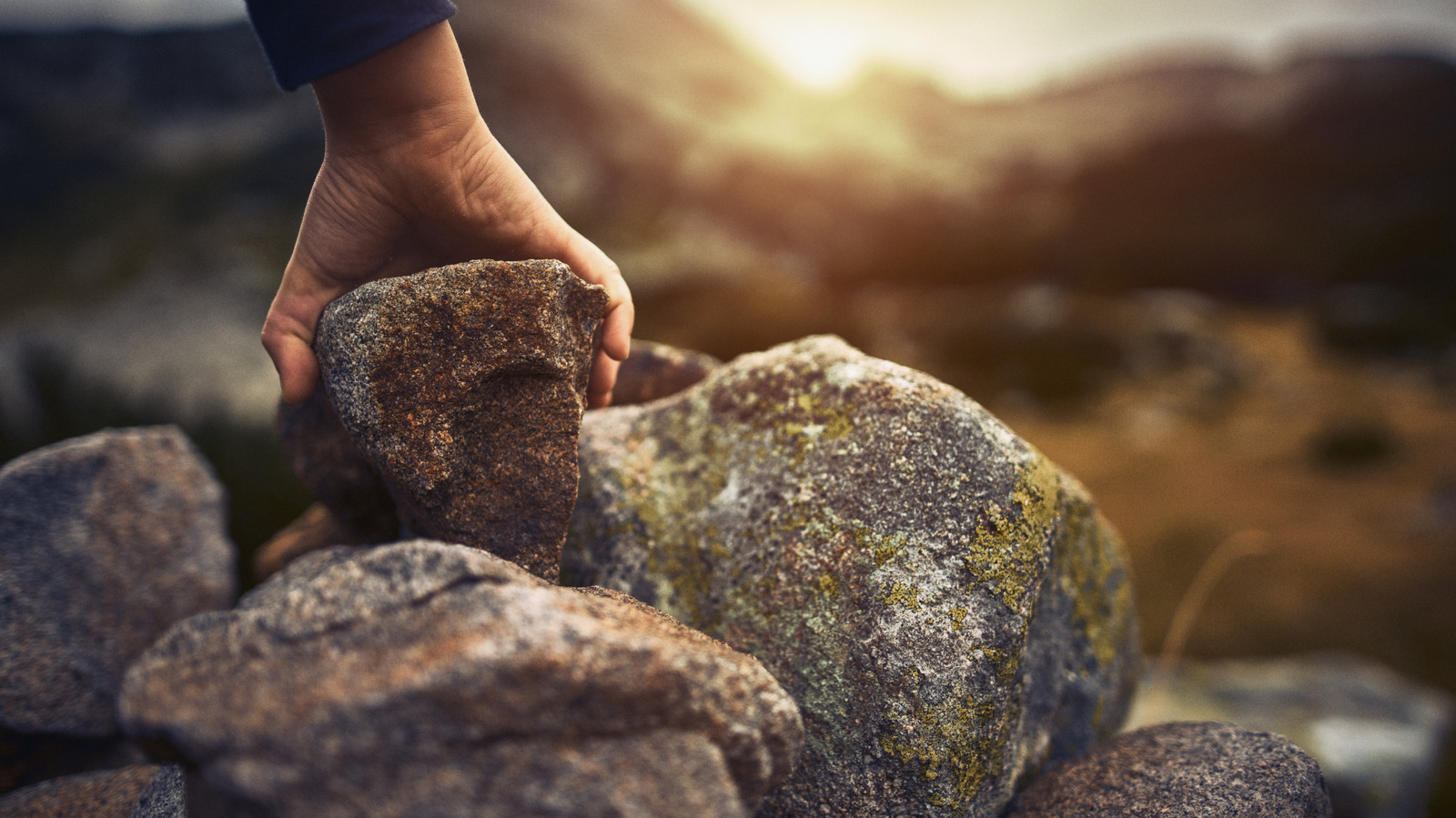 Why Tourists On A Vacation To Hawaii Should Never Take A Rock Back Home